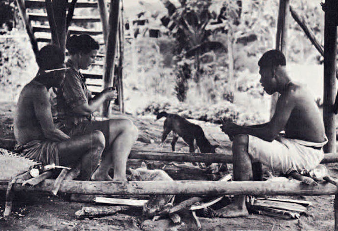 Ann Chowning et Jane C. Goodale en Nouvelle-Bretagne – Détours d'Océanie